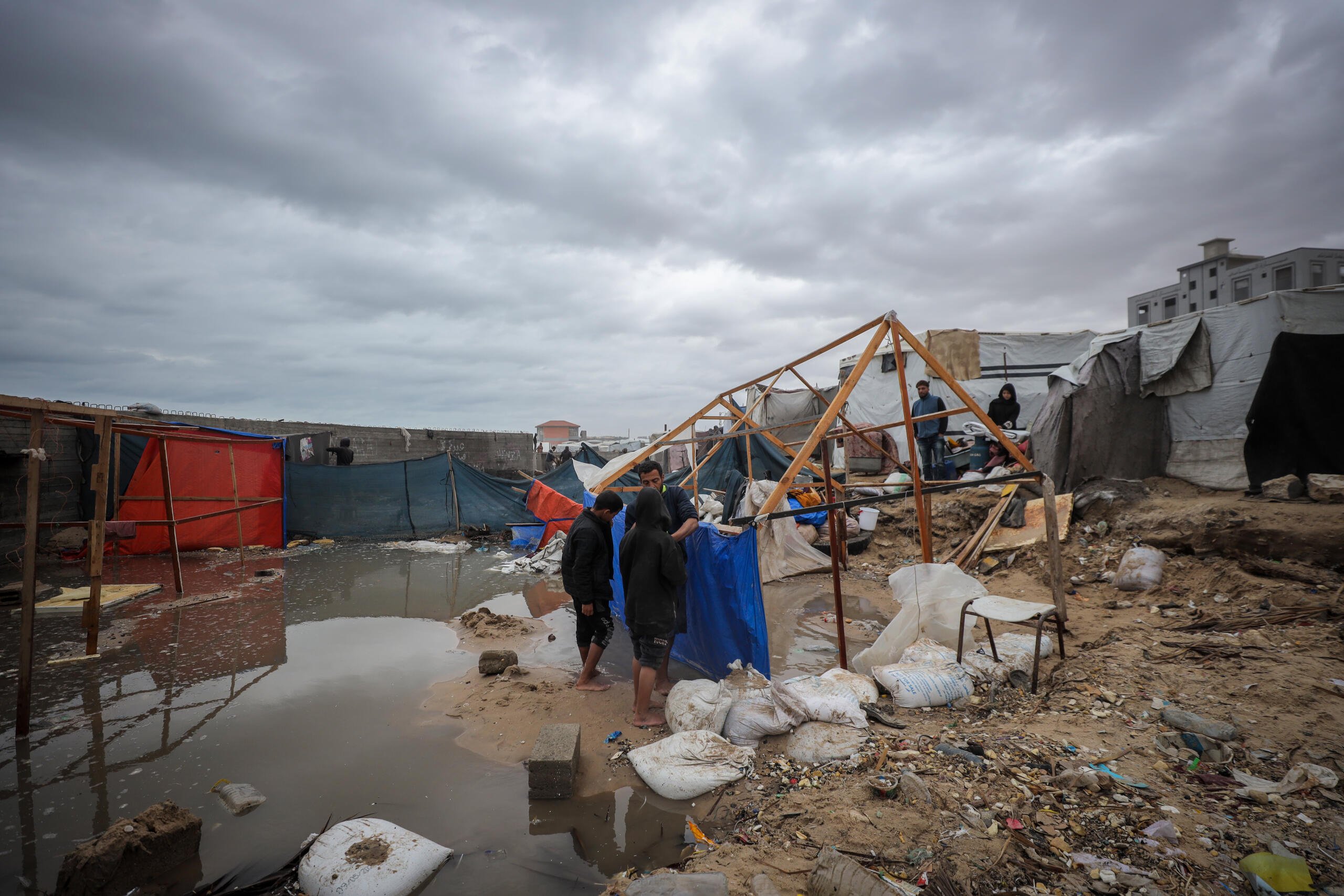 Gaza: Nearly one million Palestinians face winter without shelter | NRC